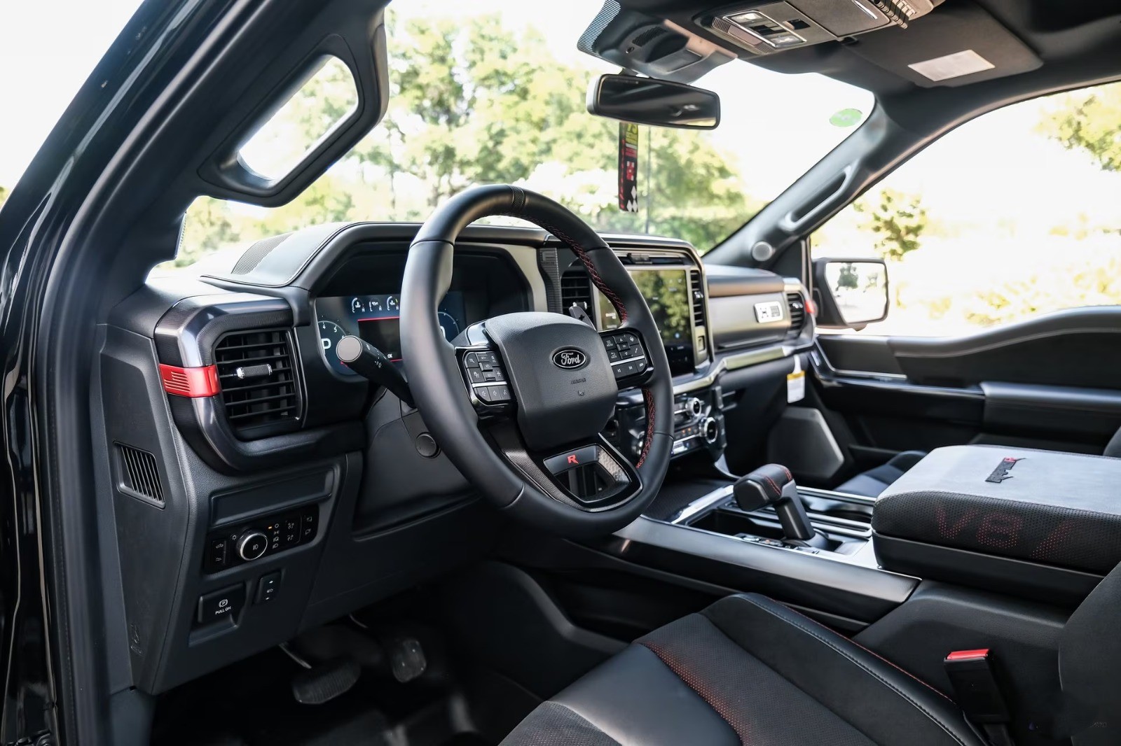 Ford F-150 Raptor R - Hennessey VELOCIRAPTOR 1000 HP - автосалон ...